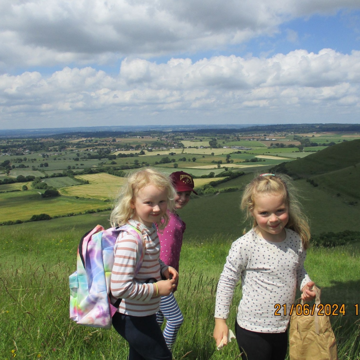 St Nicholas C of E Primary School - Whole school walk to Roundway Hill